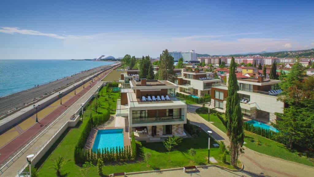 Лучшие отели Адлера с бассейном: 🌊 преимущества и недостатки 🌞